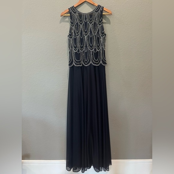 Cachet | Dresses | Cachet Beaded Scalloped Gown Navy Blue With Silver ...